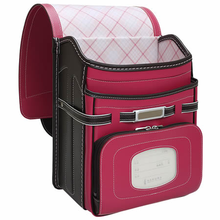 羽倉ランドセルは買いなのか？本革のエイジングを楽しめる「HAKURA」